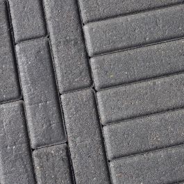 ROCHESTER Interlock American Brick 60mm Pavers | Gertens Garden Center